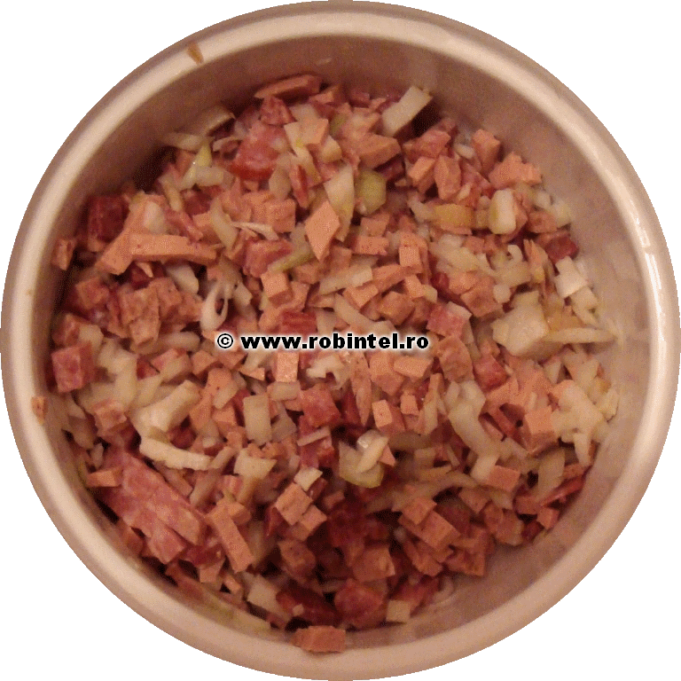 Tocăniţă de mezeluri | Robintel